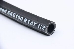 R1 vs R2 Hydraulic Hoses: Key Differences You Need to Know