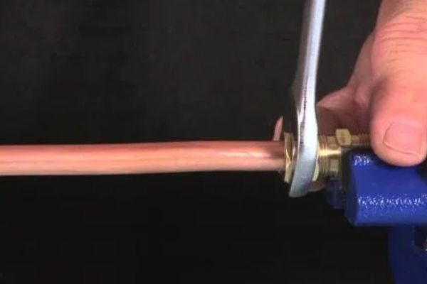 How to Loosen Brass Fittings? - Topa Blogs