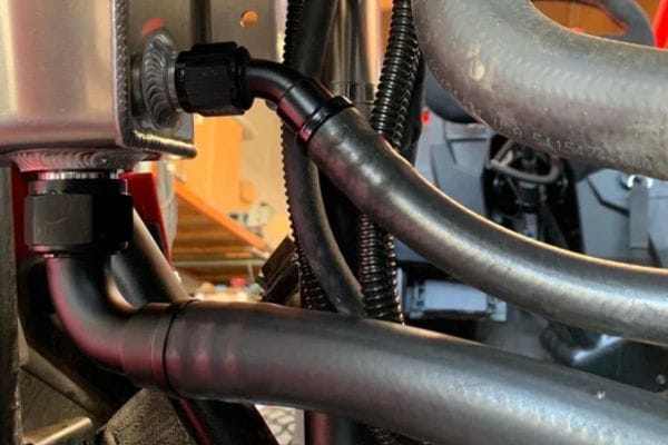 Push Lock vs Push to Connect Fitting: Which One to Choose?